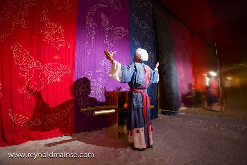 Jesus and the Door to the Holy Place | Grace and Truth